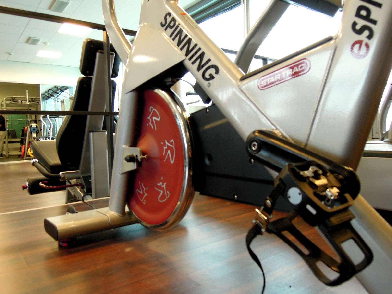 45-Minute Indoor Cycling Workout with a Playlist - FITNESS HQ
